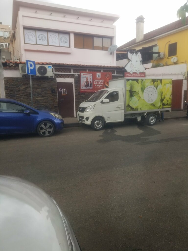 Kafe Rei dos porco, Loanda, foto