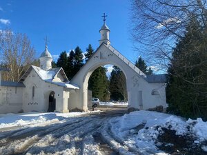 Церковь Сергия Радонежского (Moscow Region, Sergiyevo-Posadskiy Urban District, Sergius Hermitage), ortodoks kiliseleri