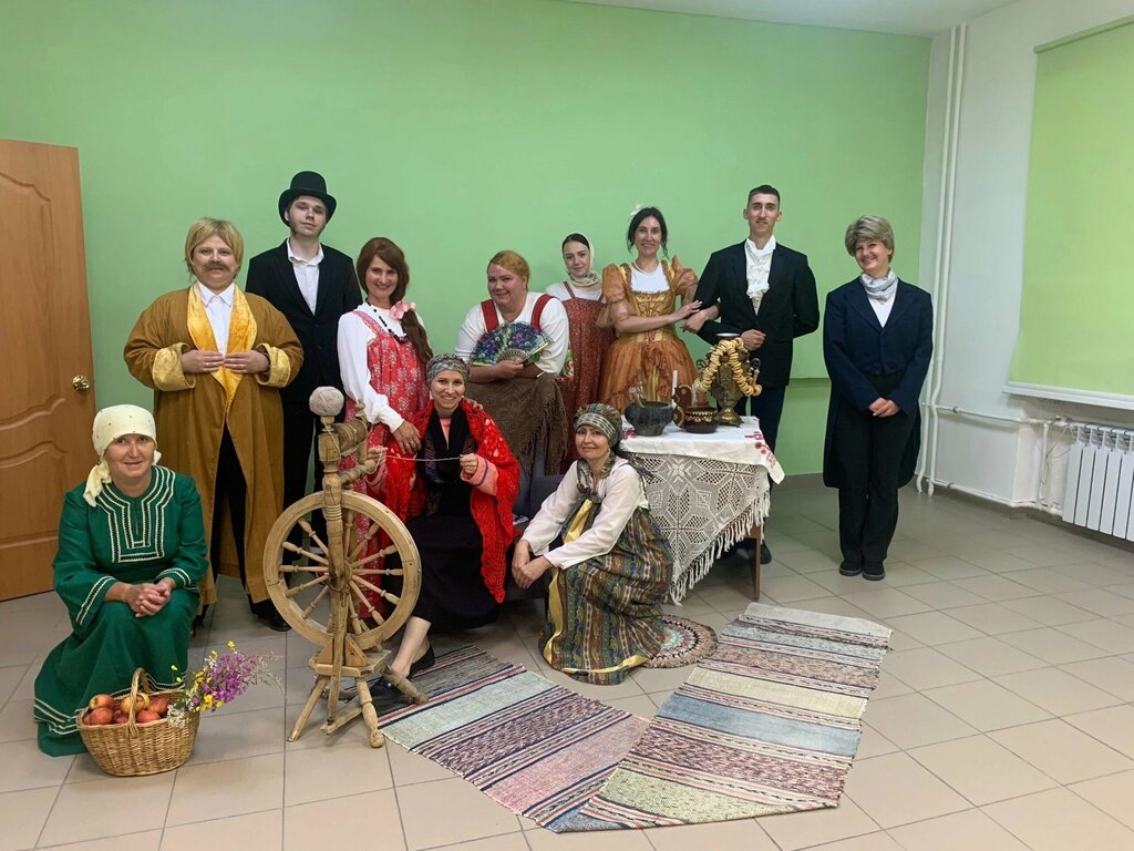 Kütüphaneler Munitsipalnoe byudzhetnoe uchrezhdenie kultury Tsentralizovannaya bibliotechnaya sistema Kovdorskogo rayona, Kovdor, foto