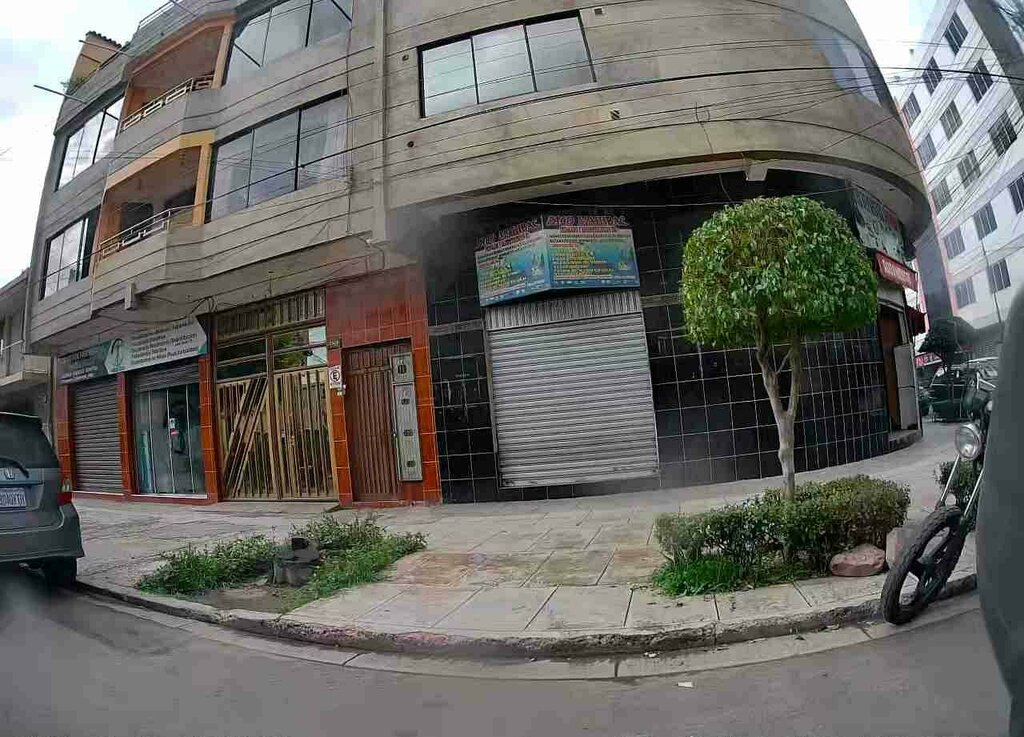 Oto döşeme Paco Mahibac, Cochabamba, foto