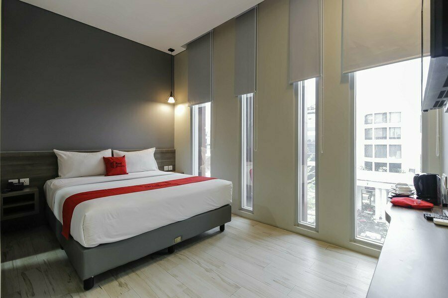 Otel RedDoorz Plus near Tebet, Cakarta, foto