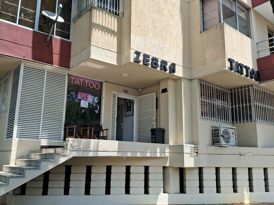 Dövmeciler Zebra tattoo studio, Cali, foto