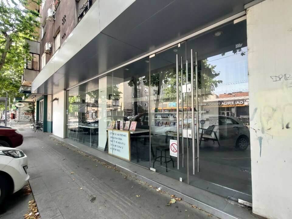 Kitap mağazaları Bookastore, Belgrad, foto