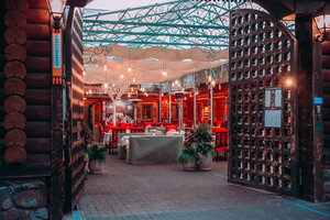 Residence (Nakhimsona Street No:21), kafe  Yaroslavl'dan