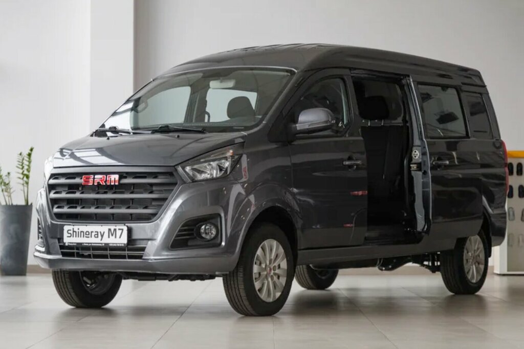 Otomobil satış galerileri ParadAvto, Shineray, Minsk, foto