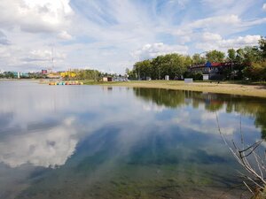 Plyazh na o. Yunost (Irkutsk, ostrov Yunost), plaj  Irkutsk'tan