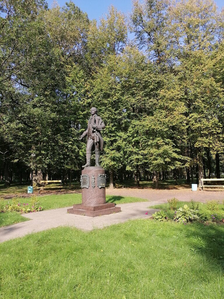 Anıt, heykel Граф Зорич, Shklov, foto