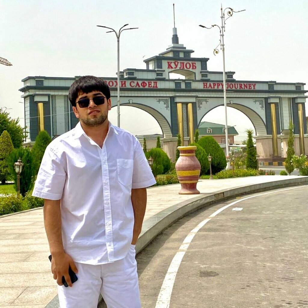 Ortaokul Среднее общеобразовательное учреждение № 1 имени Сафармухаммада Аюби, Kulâb, foto