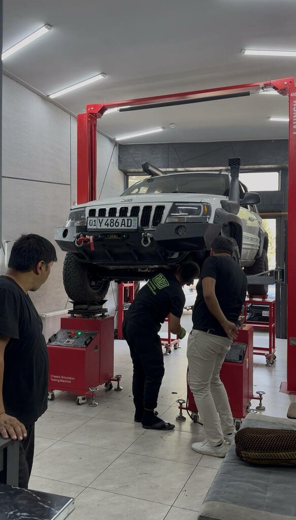 Otomobil servisi Автосервисуз, Taşkent, foto