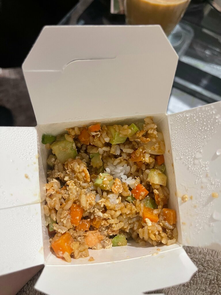 Suşi restoranı Sushi & Wok, Arsenev, foto