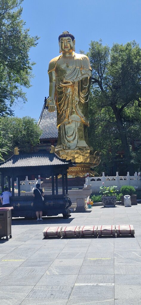 Pagoda Храм Будд трех райских миров, Harbin, foto