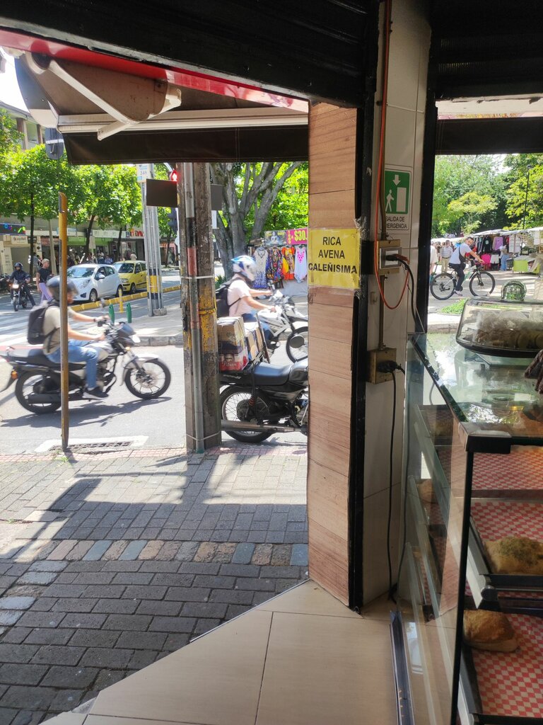 Kahve dükkanları Belen Park, Medellin, foto