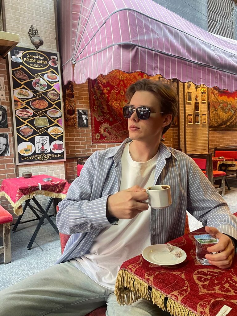 Kafe Şapçı Han Közde Kahve Eminönü, İstanbul, foto