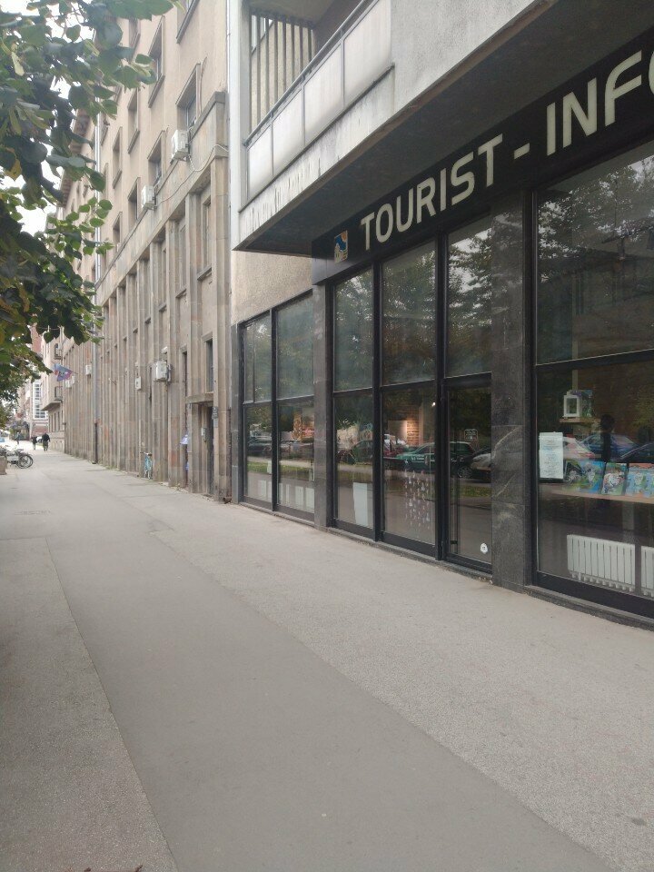 Turizm danışma büroları Tourist-Info, Novi Sad, foto