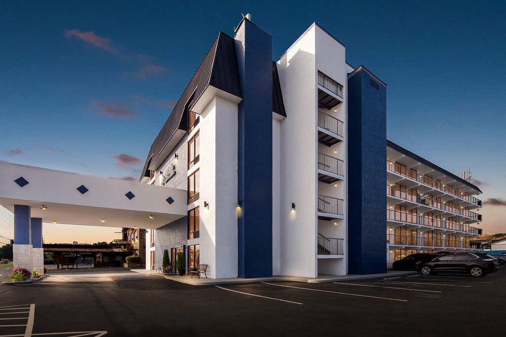 Otel Clarion Inn & Suites near the Leconte Center Pigeon Forge, Tennessee Eyaleti, foto