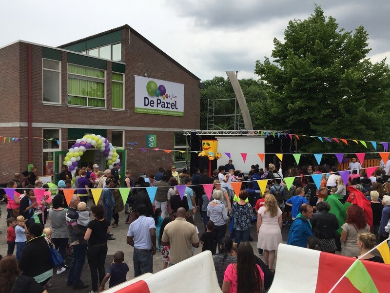 i̇lkokul Protestant Christelijke Basisschool De Parel, Rotterdam, foto