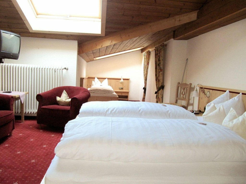 Otel Gästehaus Menkenbauer, Bavyera, foto