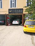 Fosser (Namangan, Jaloliddin Manguberdi ko'chasi), express yağ değişim noktası  Nemengan'dan
