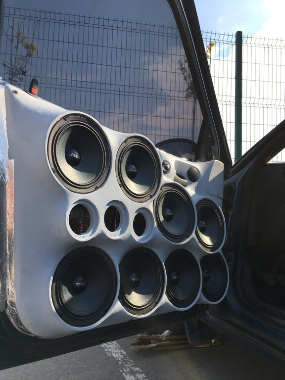 Otomobil servisi Sound wave studio, Volgograd, foto