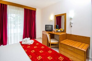 Castellum Suites (The periphery of Southern Aegean Islands, Rhodos, οδος Αγίου Ιωάννη, 8), otel  Rodos'tan