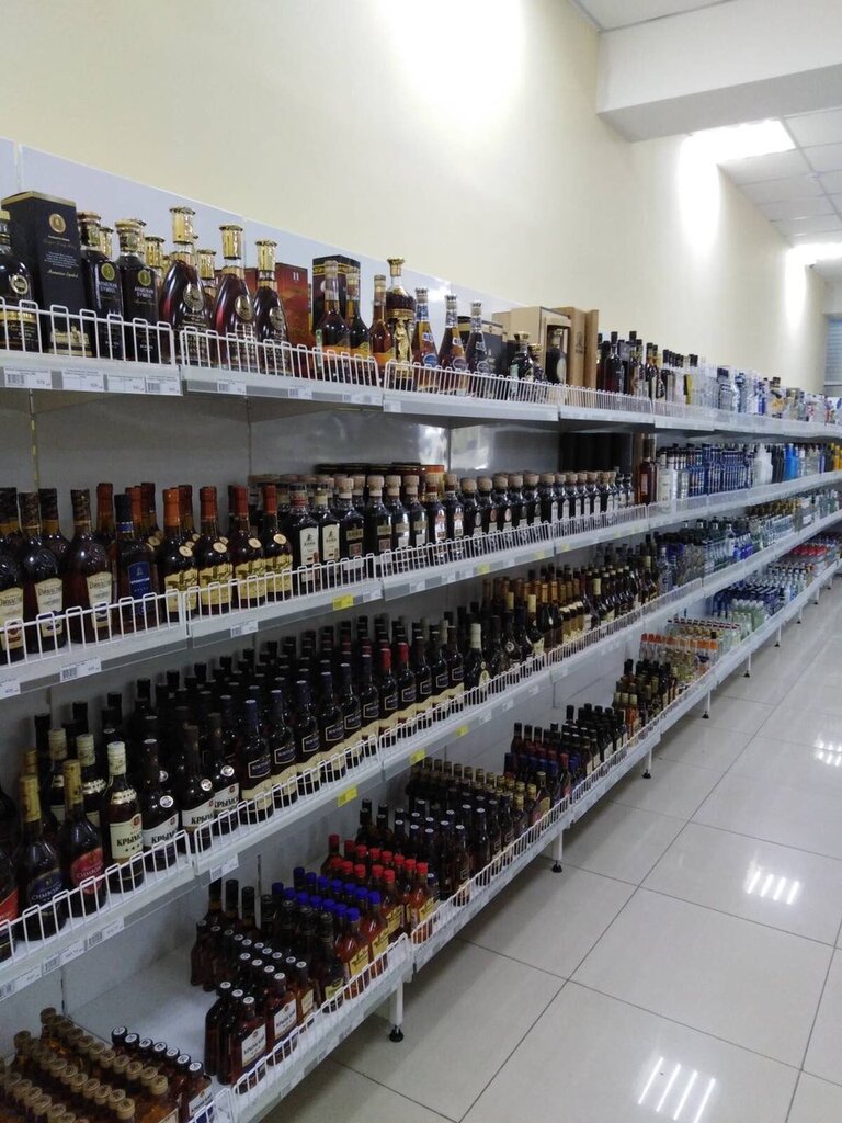Alkollü içecekler Alkomarket № 1, Sevastopol, foto