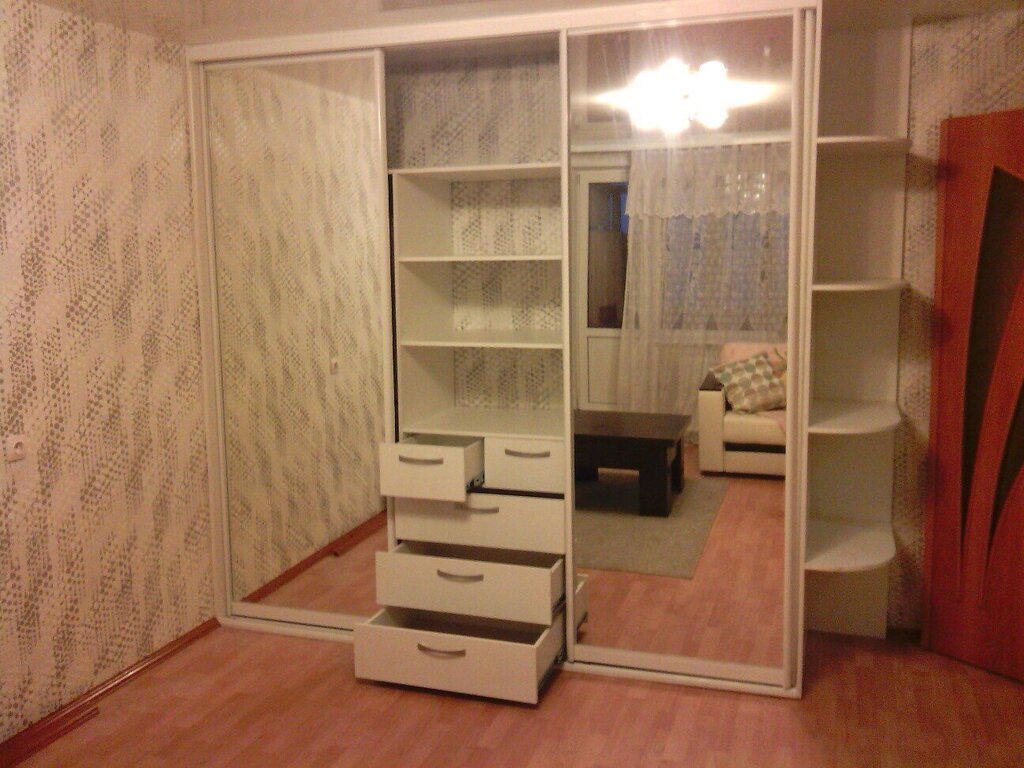 Özel mobilya yapımı Stil-Dom, Yekaterinburg, foto