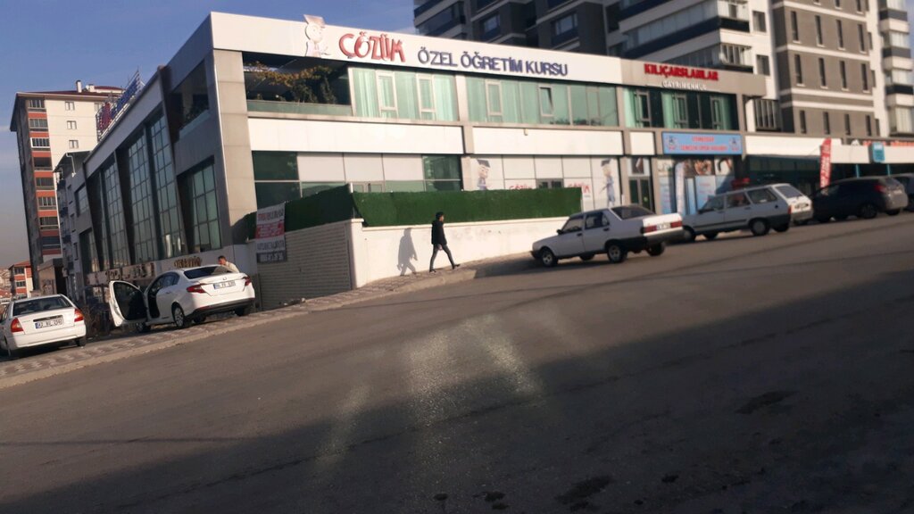 Sivil toplum kuruluşları Başkent Yıldızlar Koleji, Ankara, foto