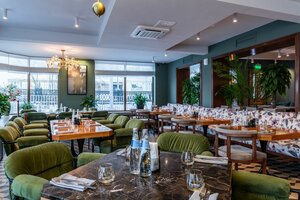 Italians (Malysheva Street No:56А), restoran  Yekaterinburg'dan