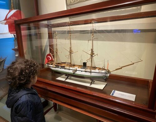 Müzeler ve sanat galerileri İskenderun Deniz Müzesi, İskenderun, foto