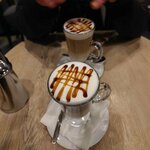 Kahvede Art (Kocaeli, Çayırova, Cumhuriyet Mah., Namık Kemal Cad., 55/C), kahve dükkanları  Çayırova'dan