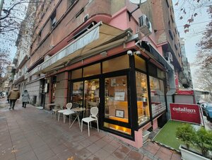 Eatalian Belgrado (Dobracina Street No:23A), restoran  Belgrad'dan