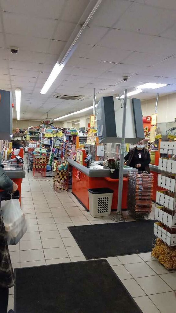 Süpermarket Dixy, Kostromskaya oblastı, foto