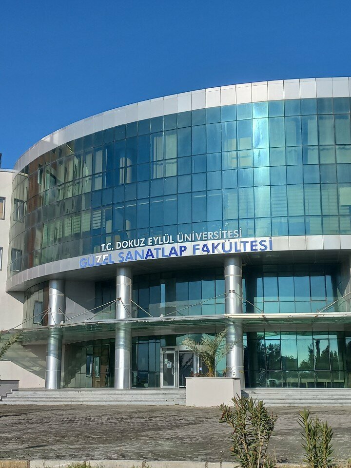 Konservatuar Dokuz Eylül Üniversitesi Devlet Konservatuvarı, İzmir, foto