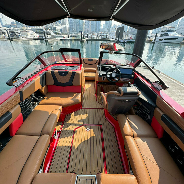Kiralama noktası H&S Water Sports, Dubai, foto