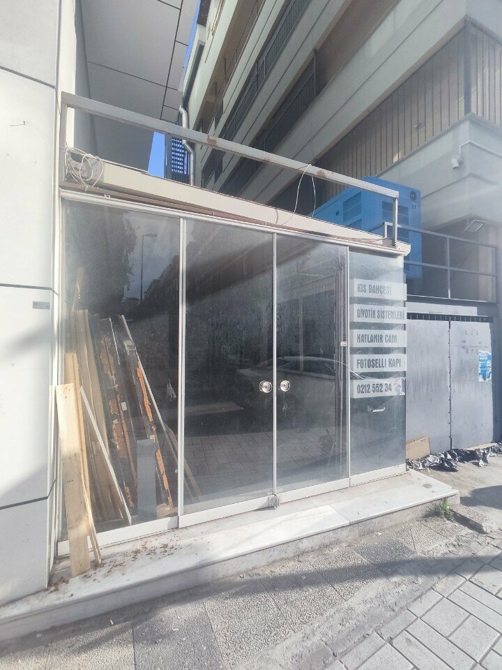 Pencere üretim ekipmanları Albert Genau System, İstanbul, foto