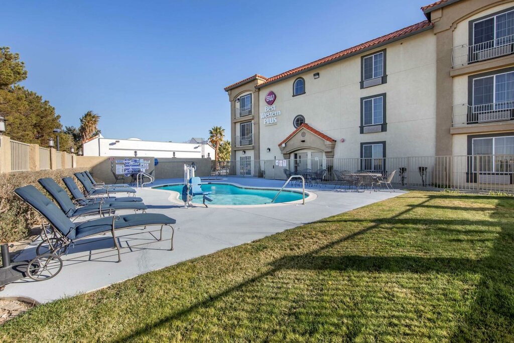Otel Best Western Plus John Jay Inn & Suites, Palmdale, foto