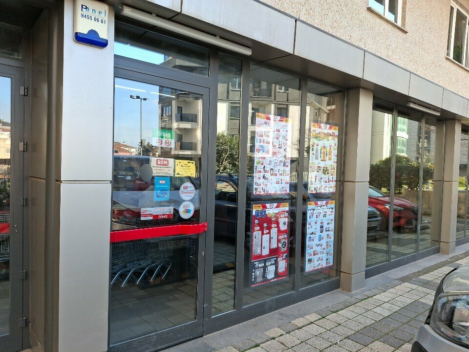 Süpermarket Bim, İstanbul, foto