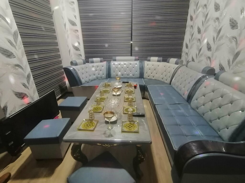 Fast food Karaoke_bo'z, Andican eyaleti, foto