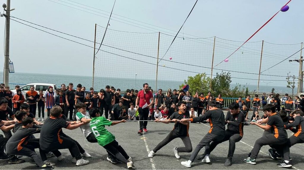 Ortaokul Hüseyin Rüştü Altunbaş Ortaokulu, Çayeli, foto