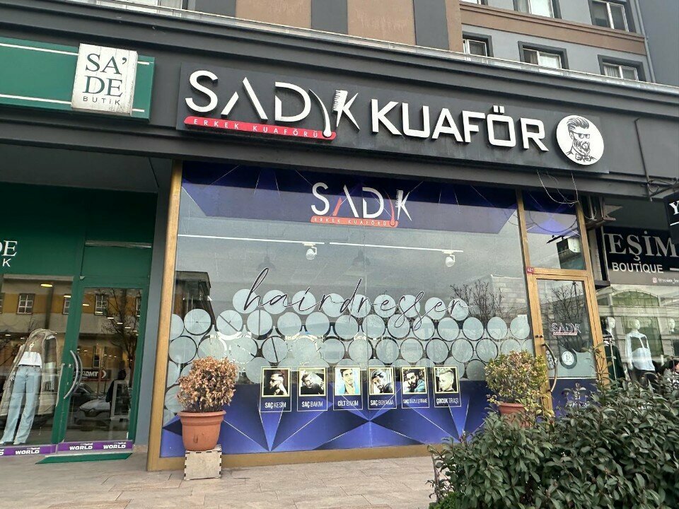 Kuaförler Sadık Erkek Kuaförü, Beylikdüzü, foto