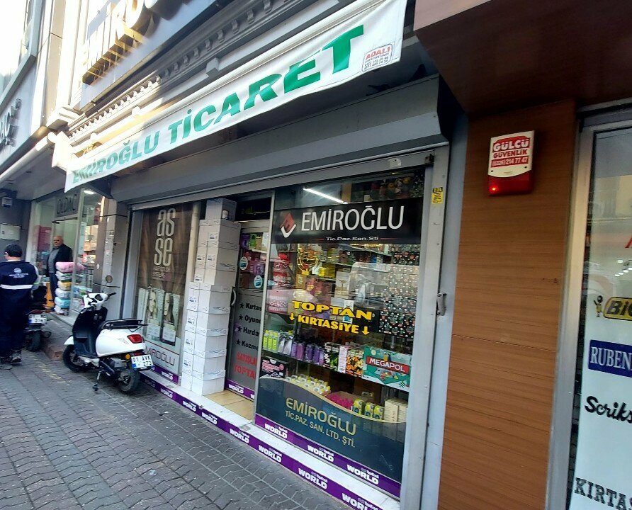 Kırtasiyeler Emiroğlu, Adana, foto