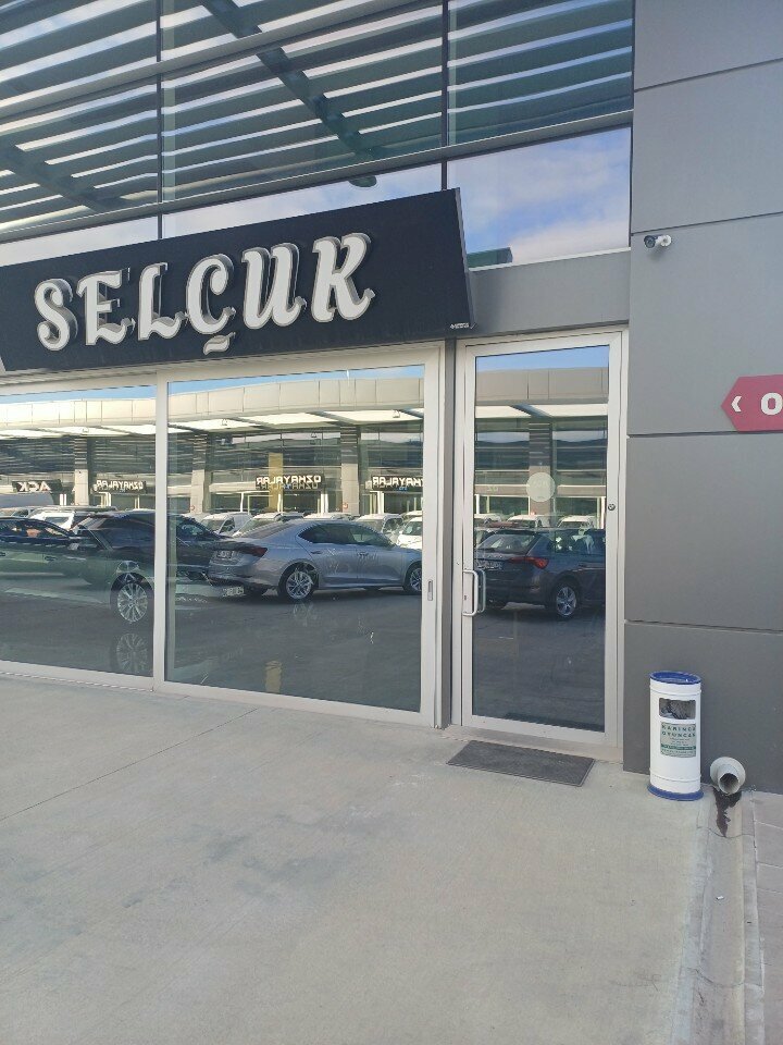 Otomobil satış galerileri Selçuk Oto Otomotiv, Ankara, foto