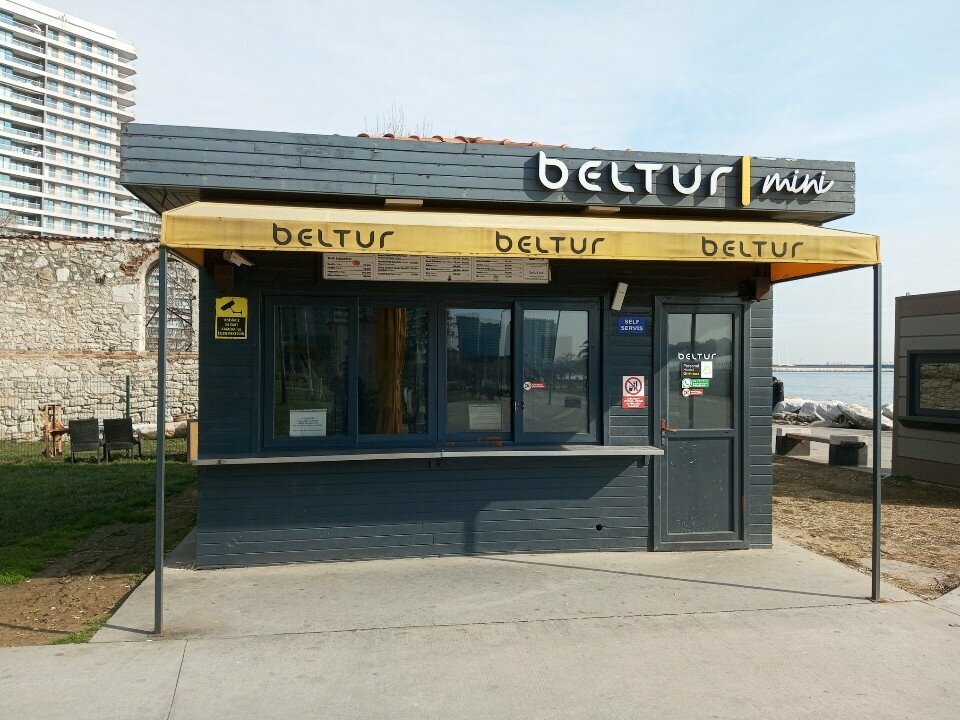 Mini-market Beltur Mini, İstanbul, foto