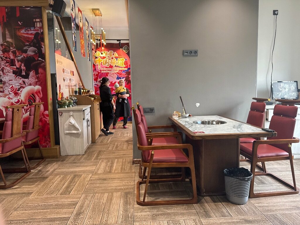Restoran Chongqing Xogo Xaydilao, Taşkent, foto