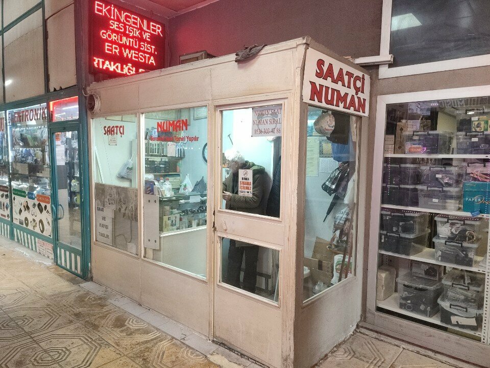 Saat tamircileri Saatçi Numan, İstanbul, foto