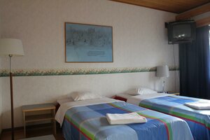 Hotel Tulikettu (Kainuu, Sotkamo, Tervatie, 3), otel  Kainuu'dan