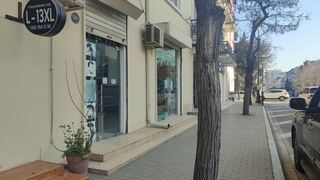 Berberler Barbershop, Bakü, foto