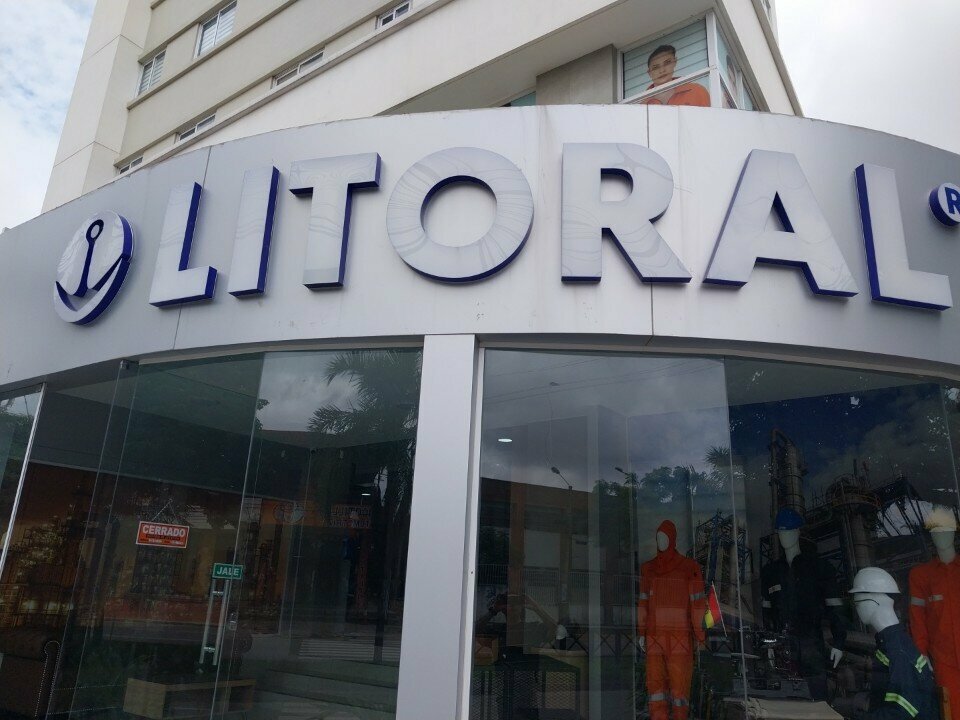 Giyim mağazası Litoral, Santa‑Krus, foto