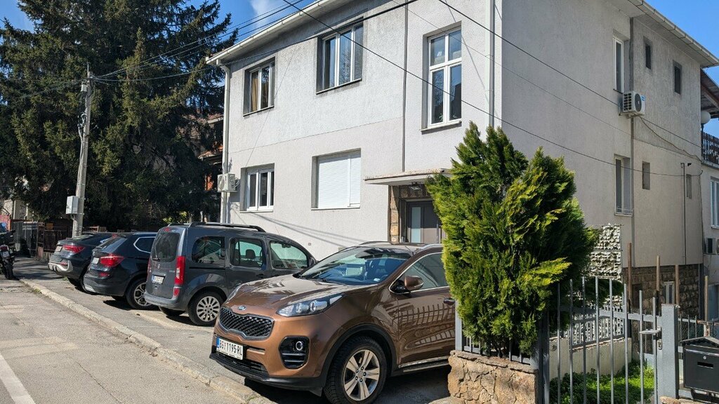Sanayi kuruluşu Green Trafo, Belgrad, foto