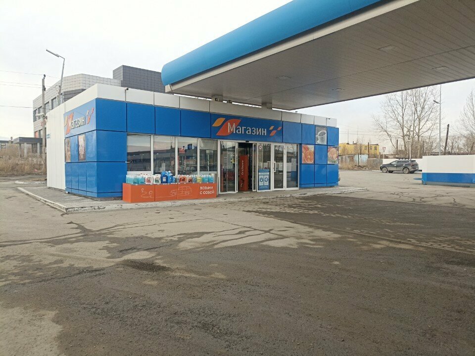 Kahve dükkanları Drive Café, Nijni Tagil, foto